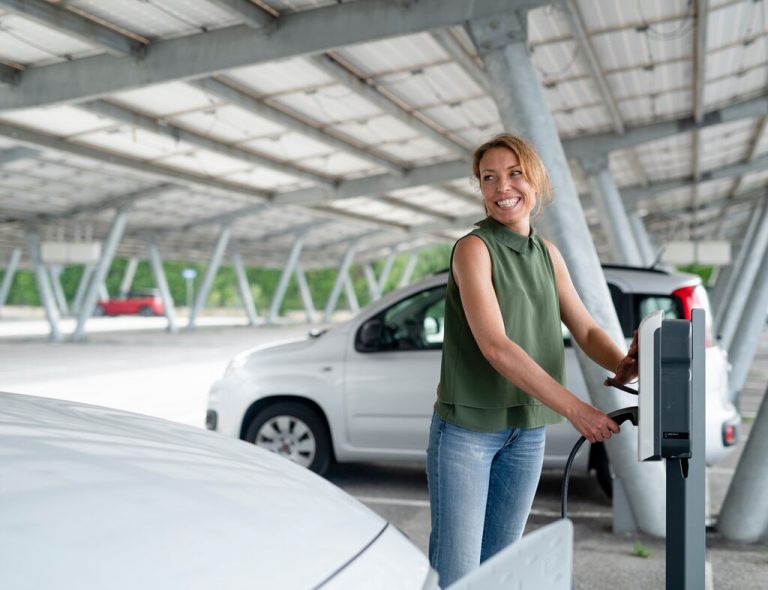 EV Cost Per Mile Calculator LeasePlan Insights